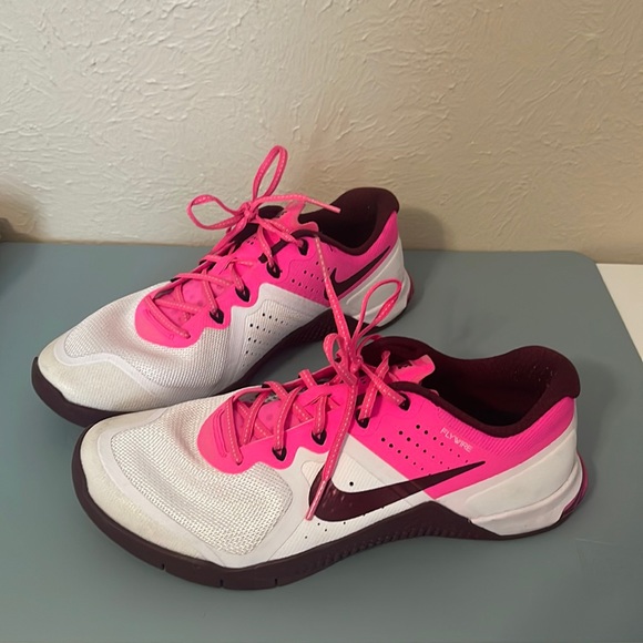 Nike | Shoes | Nike Flywire Training Shoes | Poshmark